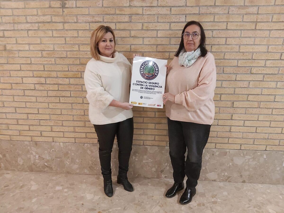 Fademur y el Ayuntamiento de San Esteban crean ‘Espacio Seguro’ contra ...